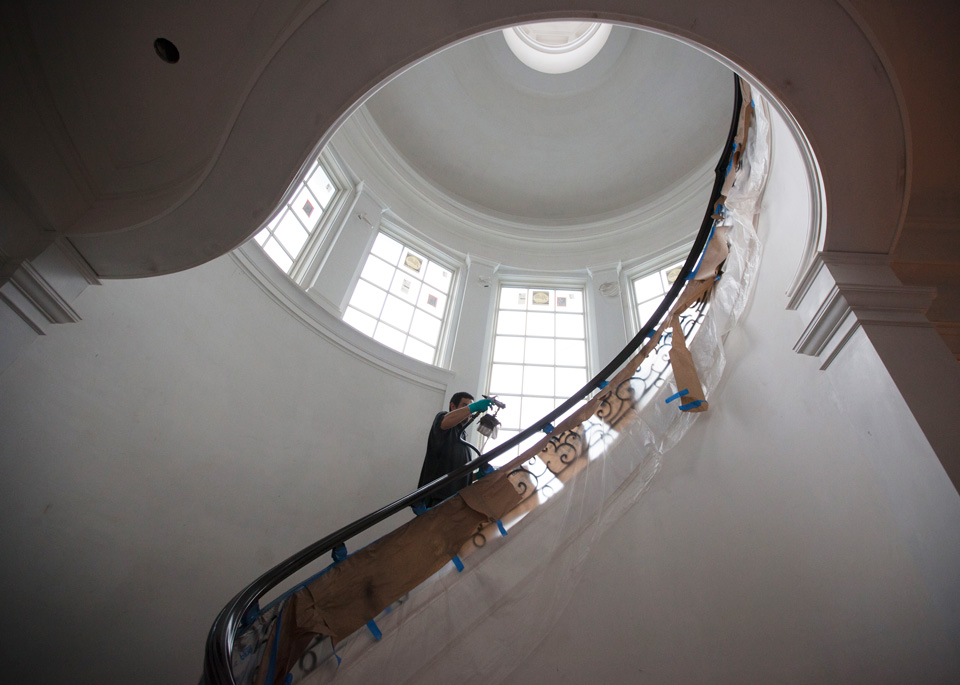 Finley Perry vence mentor do ano 2014 - F.H. Perry Builder | Notícia